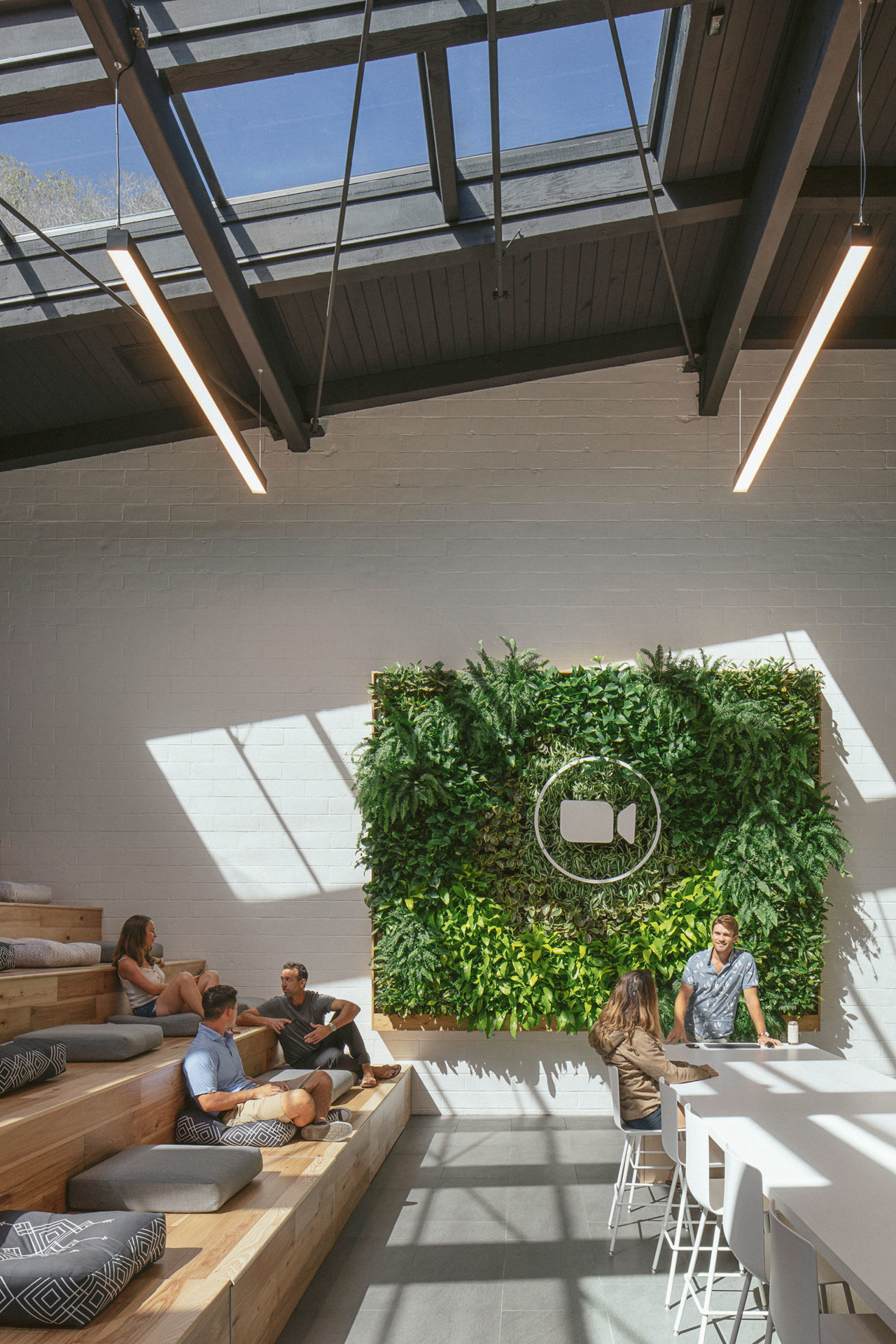 The Cubicle Reimagined: Modern Office Spaces That Rethink Desking