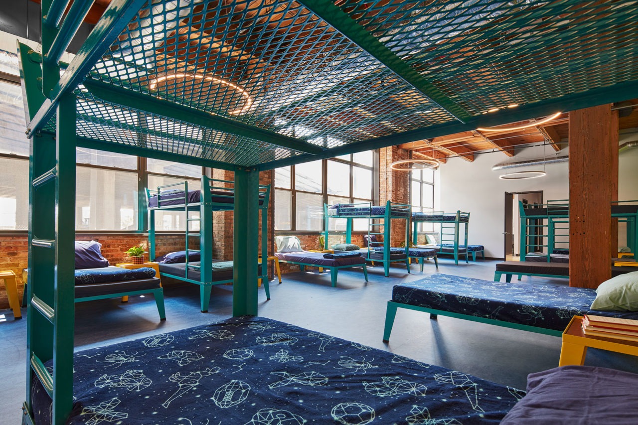 Chicago Adaptive Reuse Transforms Bucktown Building into a Refuge