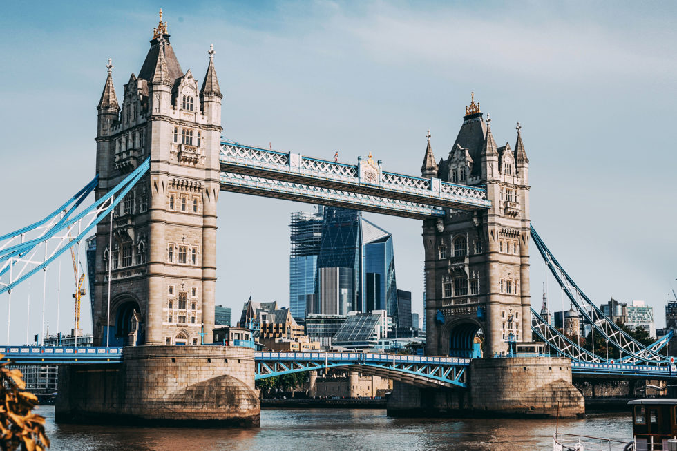 What is a Parapet Roof? - gb&d