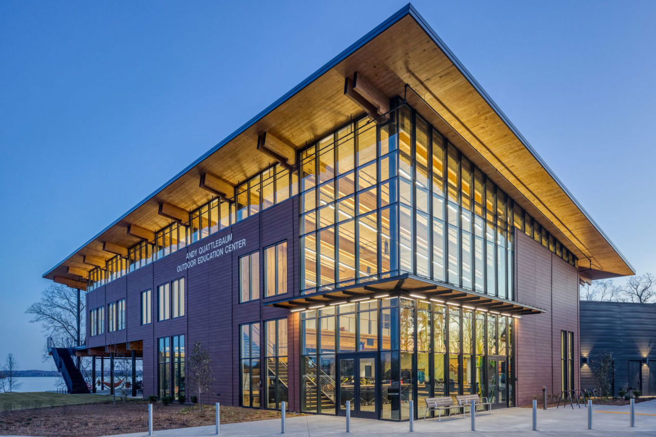 What is Biophilic Design? Trends & Examples in 2024
