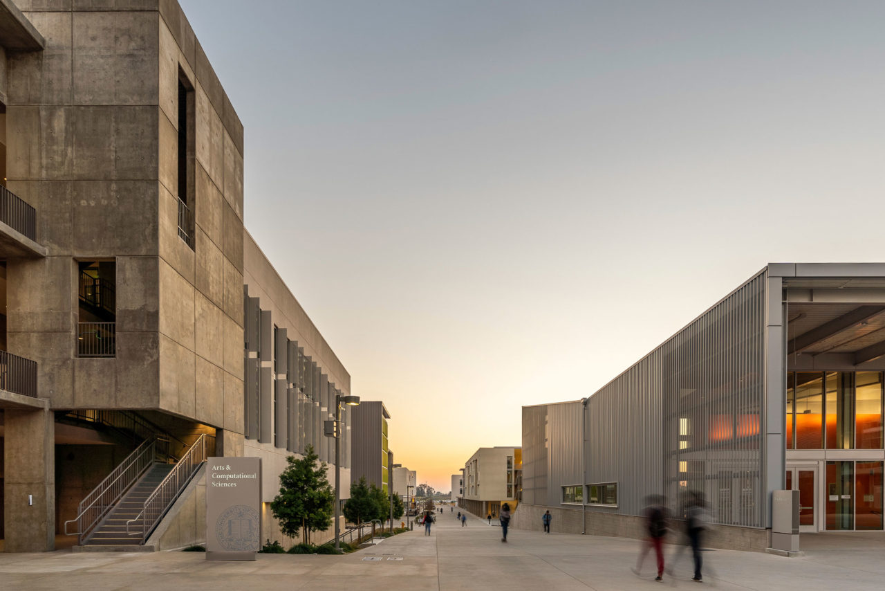 What is Sustainable Building Design in 2024 - Examples & Photos
