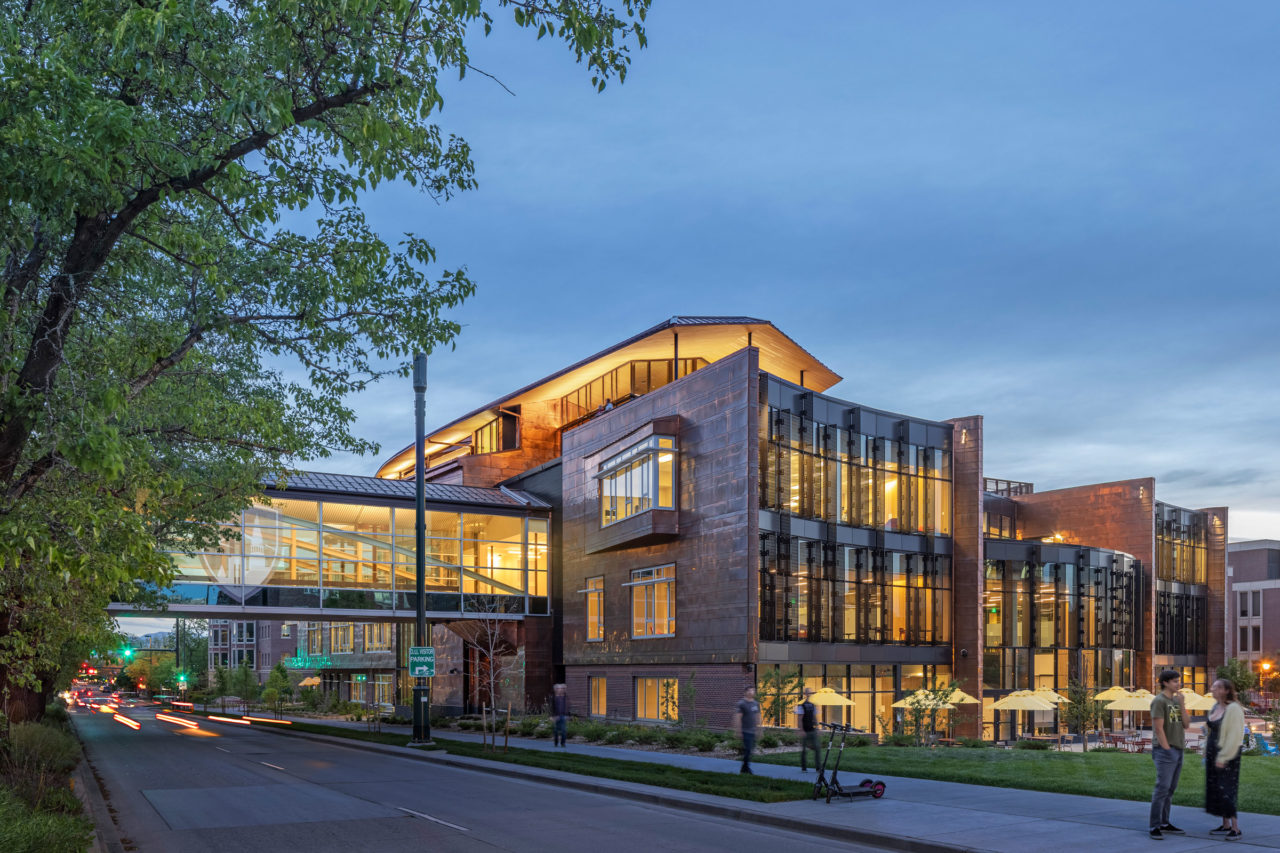 Canyons Inspired the Community Commons at Denver University - gb&d