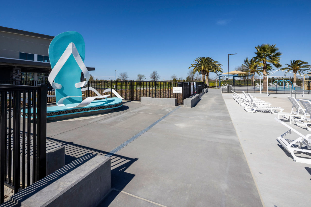 North Natomas Aquatics Complex is a Tropical Resort in California - gb&d