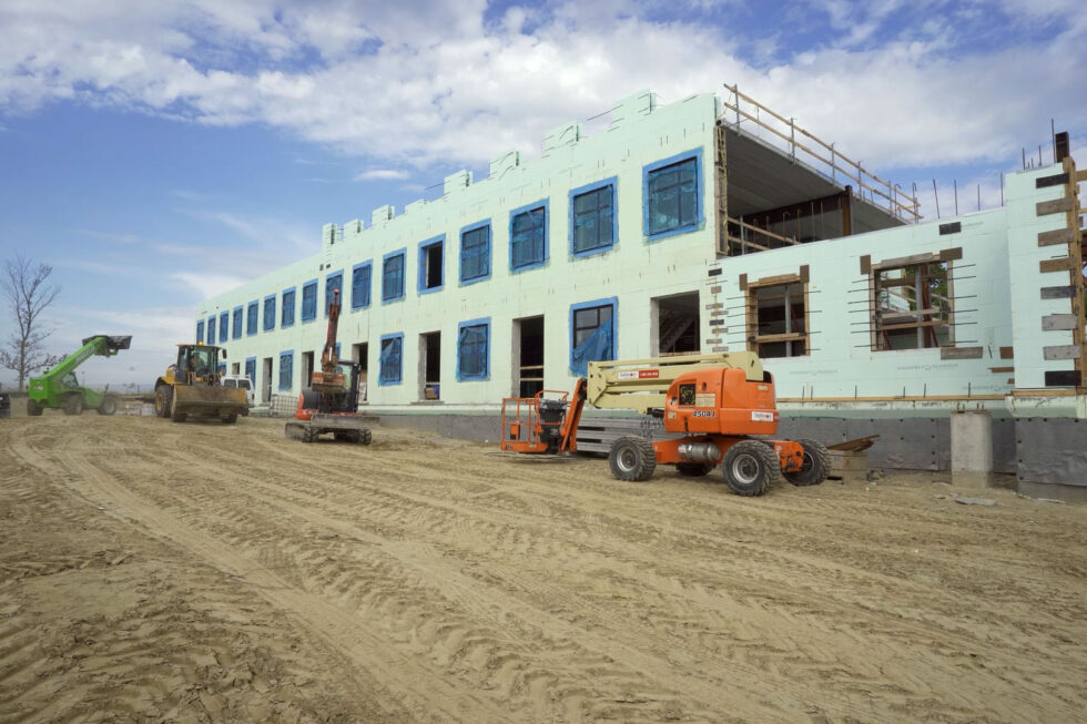 Introduction to Daylighting Design - Examples and Photos 2023