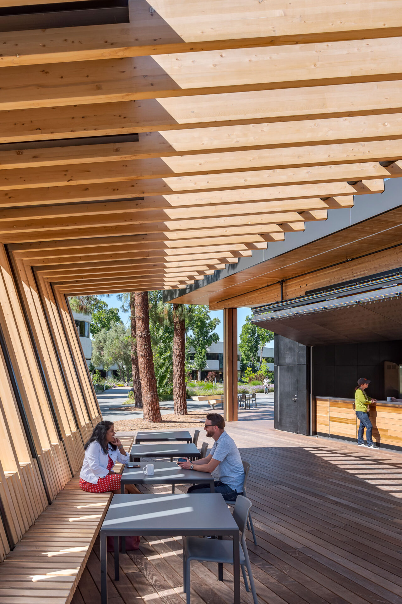 STUDIOS Connects People to Nature at LinkedIn Middlefield Headquarters