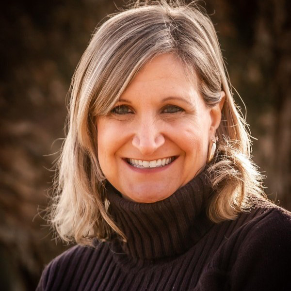 Lisa White, Author at gb&d magazine